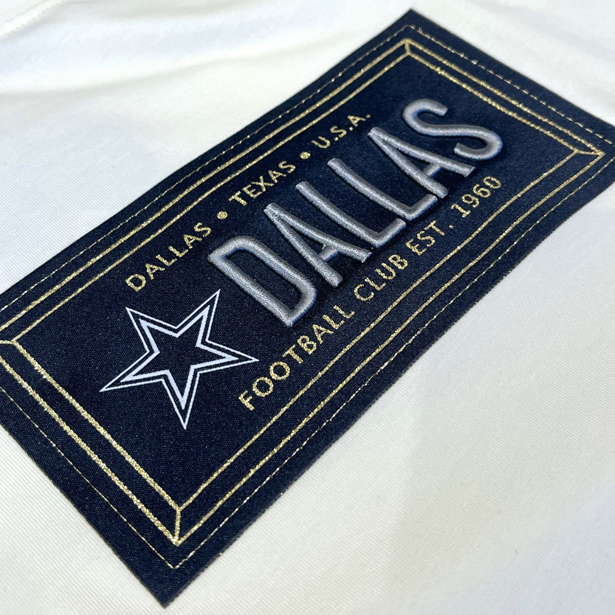 Dallas Cowboys Pro Standard Club Member Badge T Shirt- Cream – Prociety